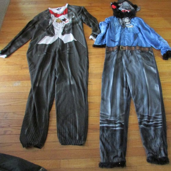 Other | Halloween Costume One Piece Pajamas Vampire Xl Werewolf Med ...